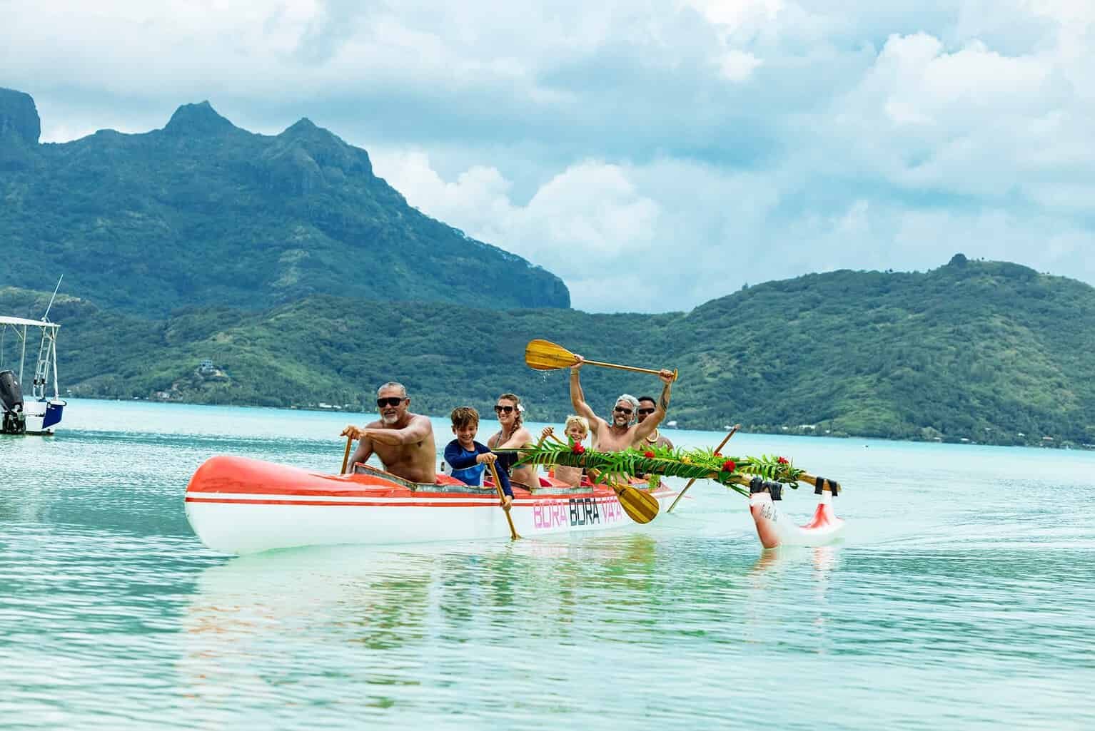 Pirogue - ANOE Guide, ton compagnon de voyage dédié à Tahiti et ses îles