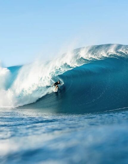 À la découverte de la vague mythique de Teahupo’o - ANOE Guide, ton ...